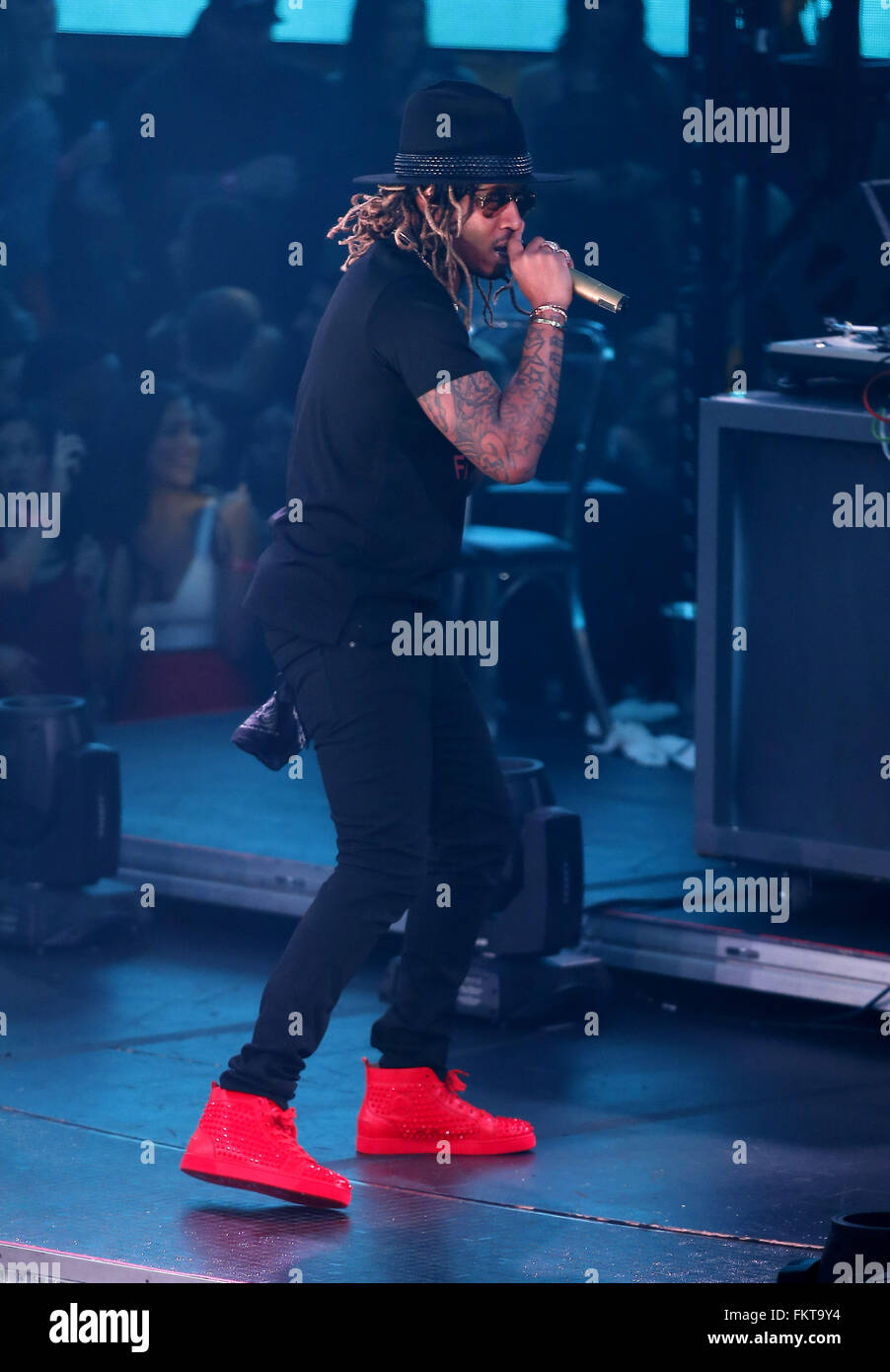 Rapper Future performs at Drai's nightclub at The Cromwell Las Vegas ...