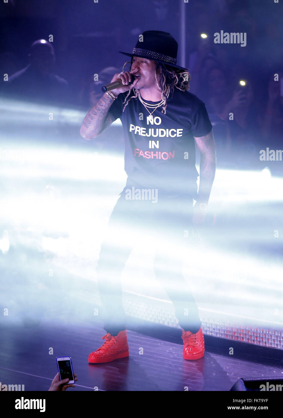 Rapper Future performs at Drai's nightclub at The Cromwell Las Vegas ...