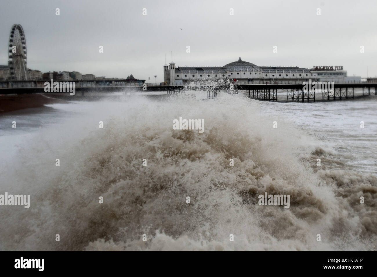 Storm Imogen lashes Brighton Beach with gale force winds. The Met ...
