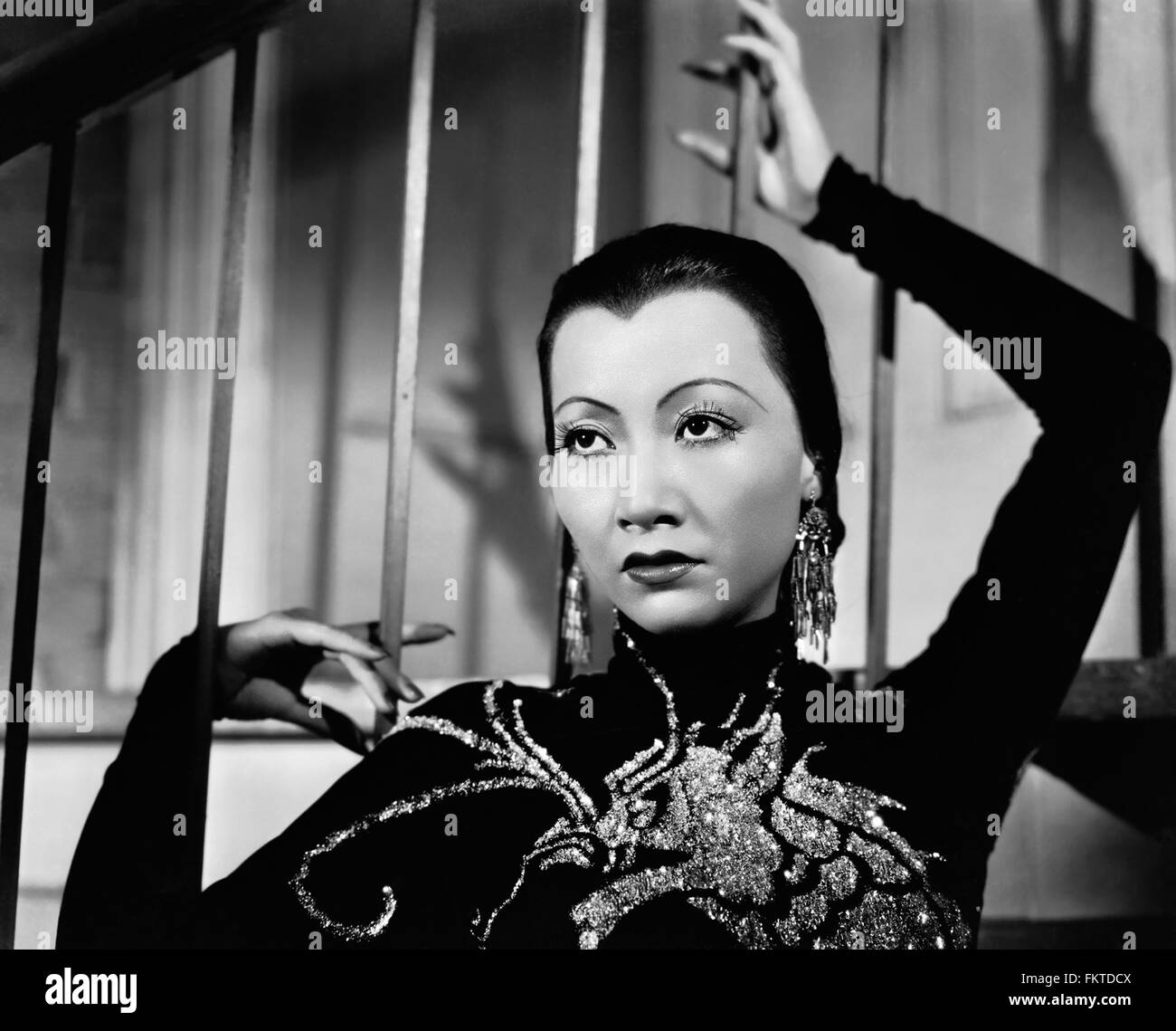 Portrait of Wong Anna May in Limehouse Blues Stock Photo - Alamy