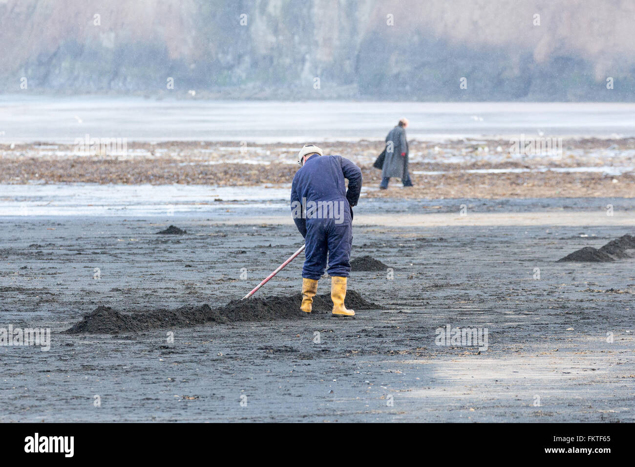 Coal picker hi-res stock photography and images - Alamy