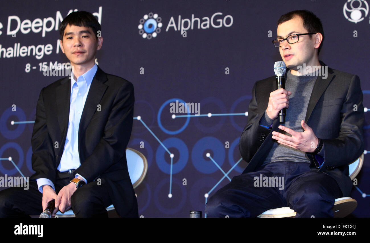 (160310) -- SEOUL, March 10, 2016 (Xinhua) -- South Korean professional ...