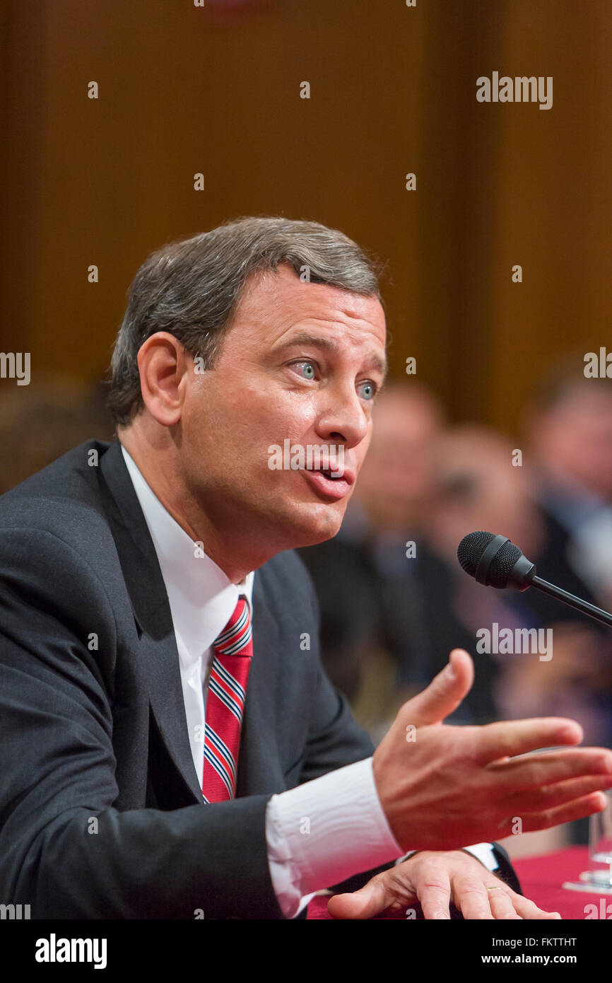 WASHINGTON, DC, USA - U.S. Supreme Court nominee Judge John G. Roberts ...