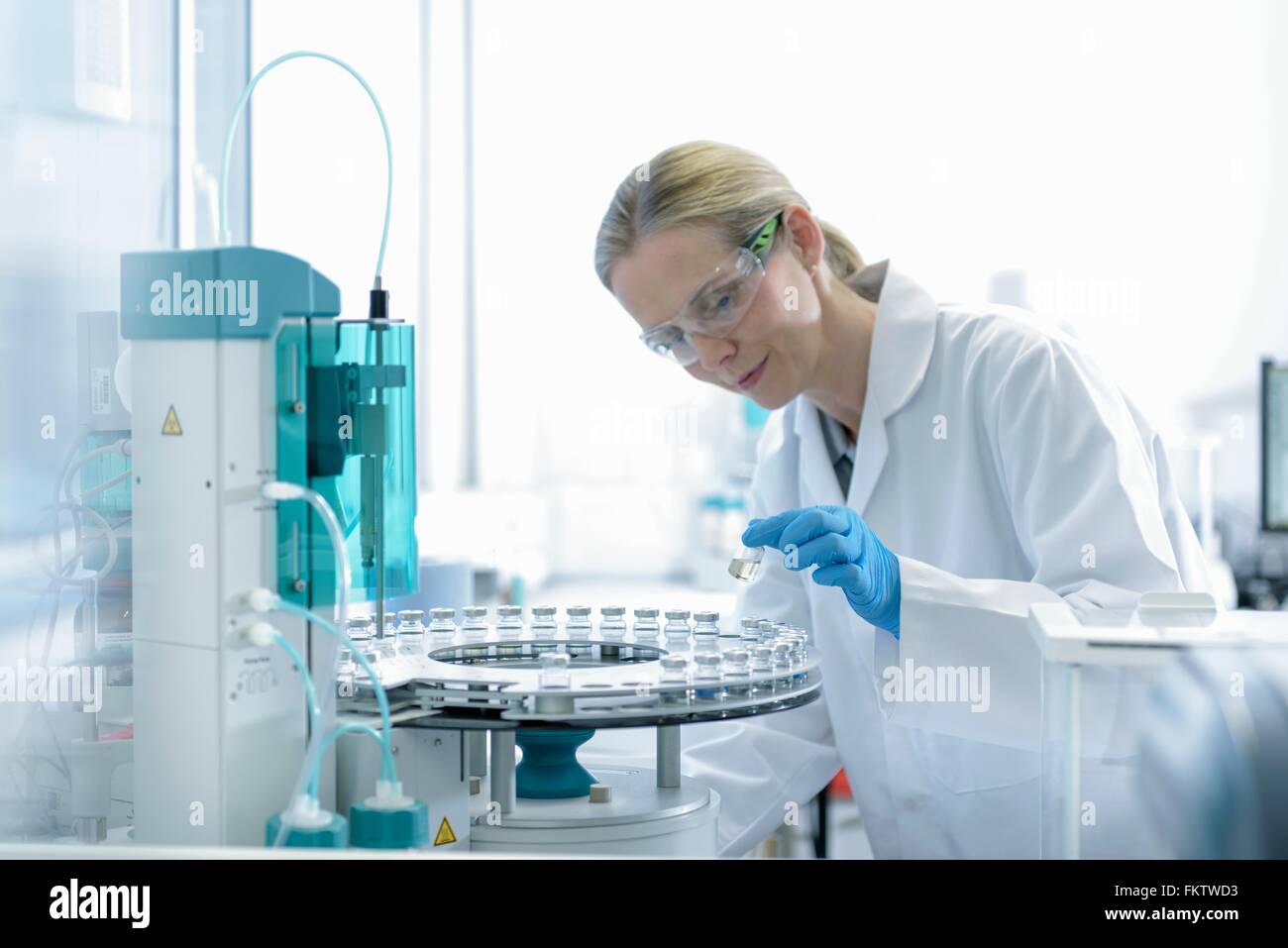 Oil Sample High Resolution Stock Photography and Images - Alamy