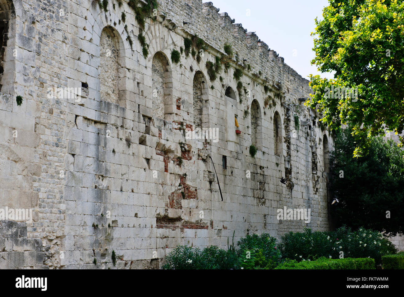 Split,Medieval Architecture,Squares,Alleyways,Diocletian's Roman Palace ...
