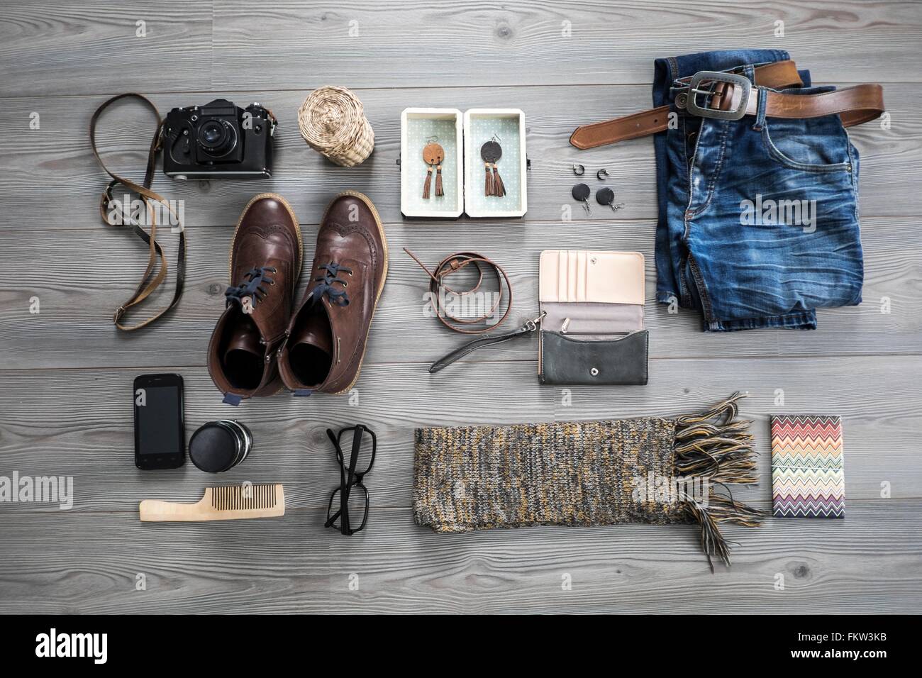 Objects overhead hi-res stock photography and images - Alamy