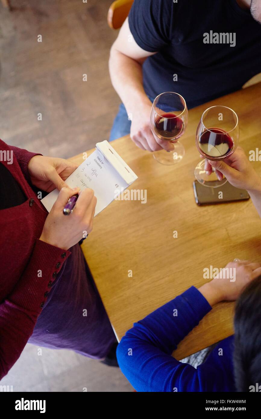 Waitress taking order hi-res stock photography and images - Alamy