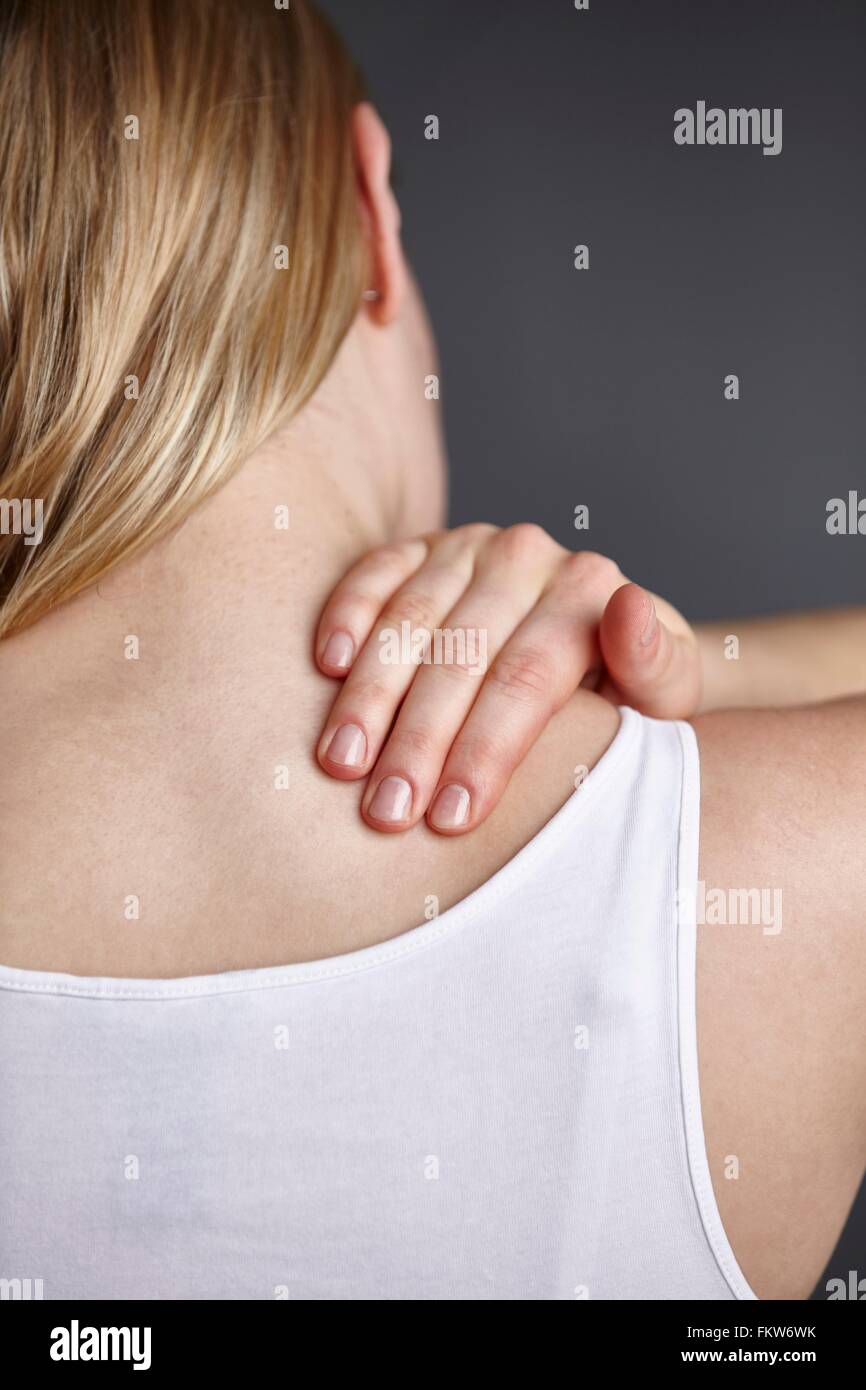 Shoulder pain hi-res stock photography and images - Alamy