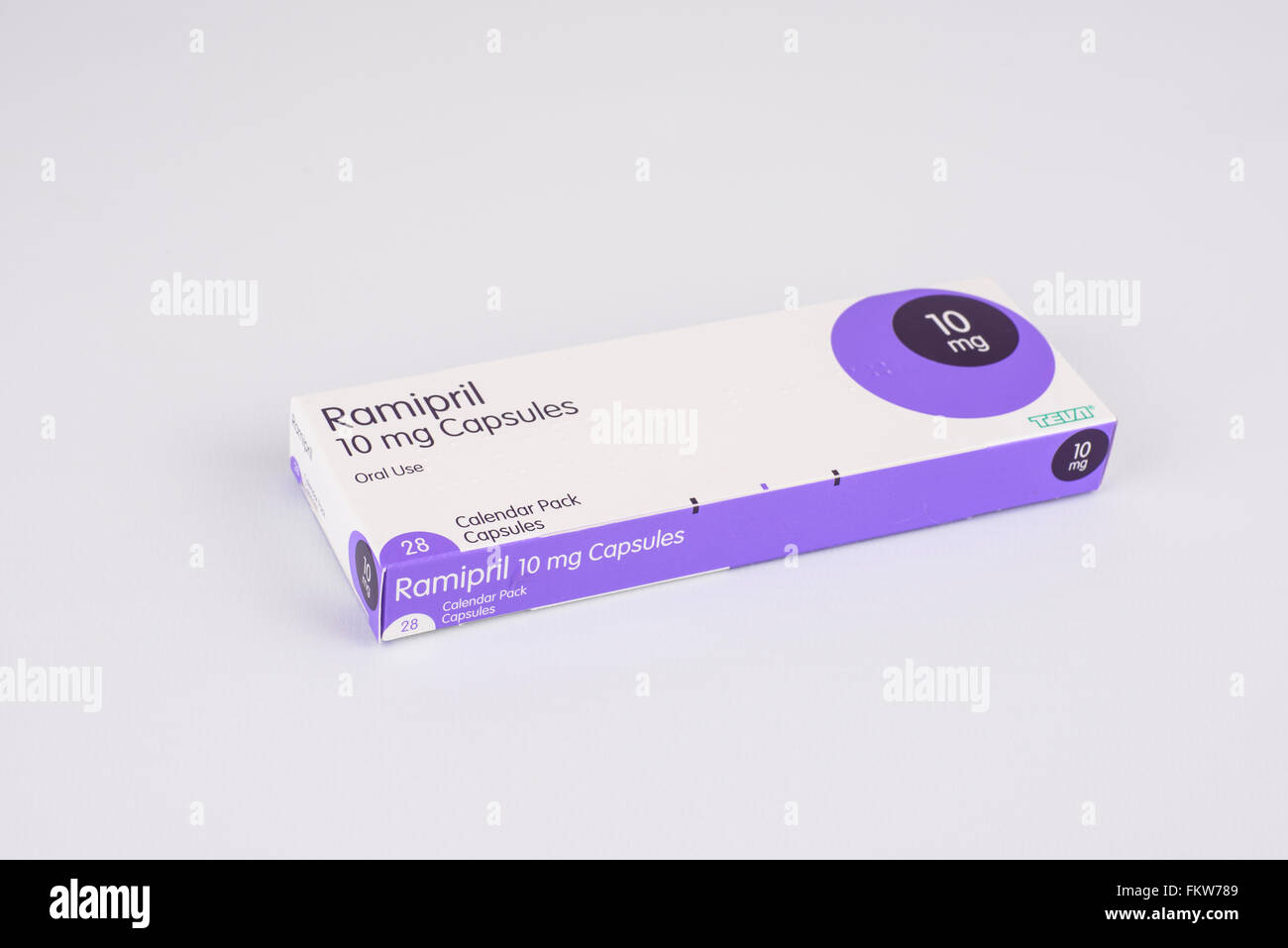Packet of 10mg Ramipril capsules against a white background Stock Photo ...
