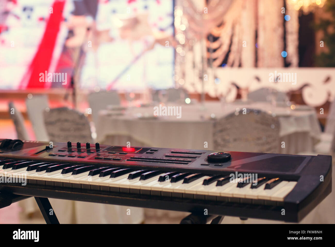 Piano Keyboard synthesizer in festive room,Front view Stock Photo - Alamy Piano Keyboard synthesizer in festive room,Front view Stock Photo - Alamy