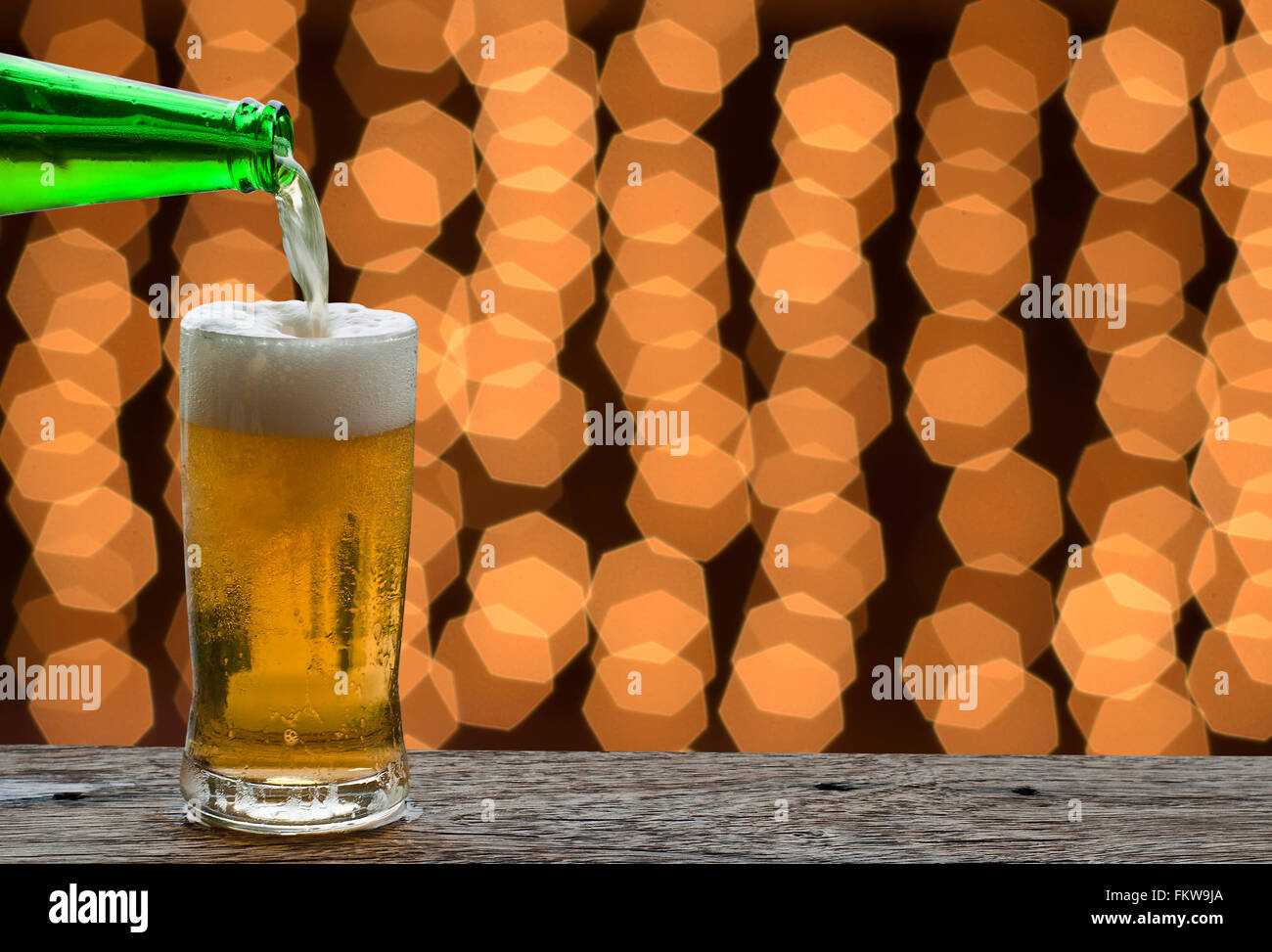 Alcohol beer flow in glass hi-res stock photography and images - Alamy