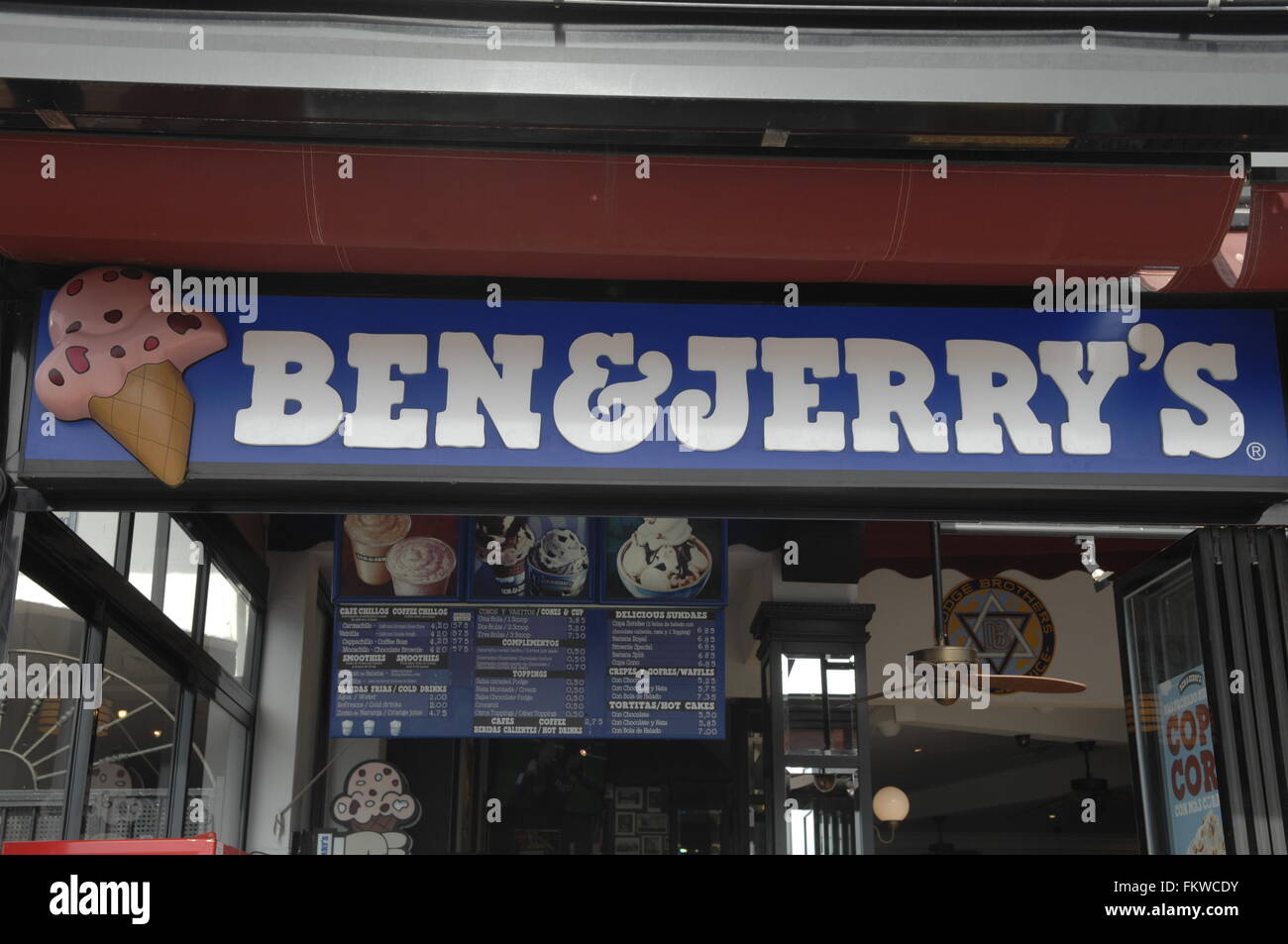 Ben and jerry's logo hi-res stock photography and images - Alamy