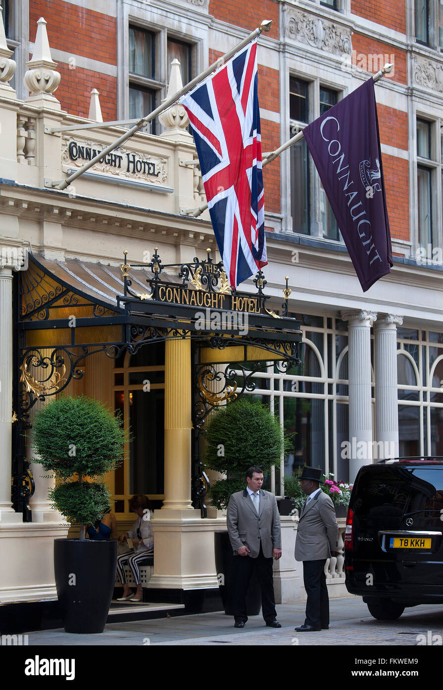 Connaught hotel london hi-res stock photography and images - Alamy