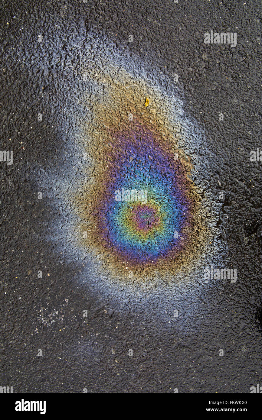 Oil leak from car hi-res stock photography and images - Alamy