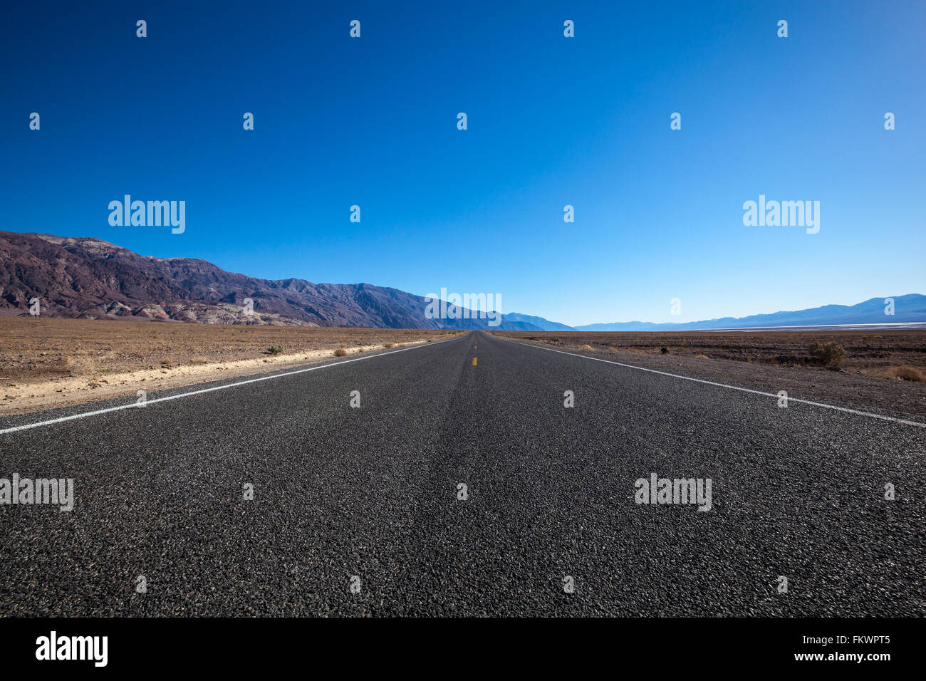 Runway low angle empty hi-res stock photography and images - Alamy