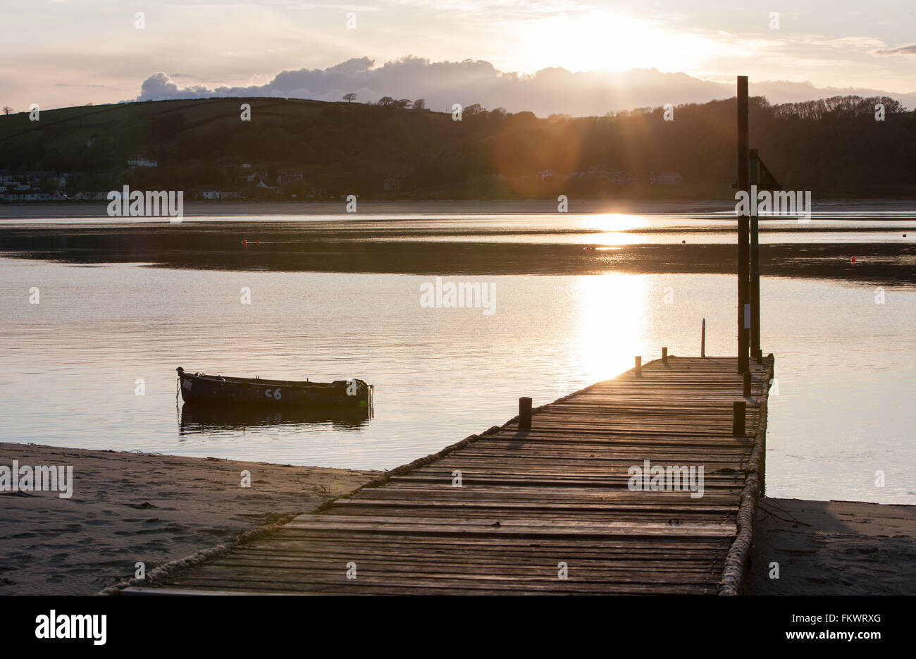 Ferryside carmarthenshire hi-res stock photography and images - Alamy