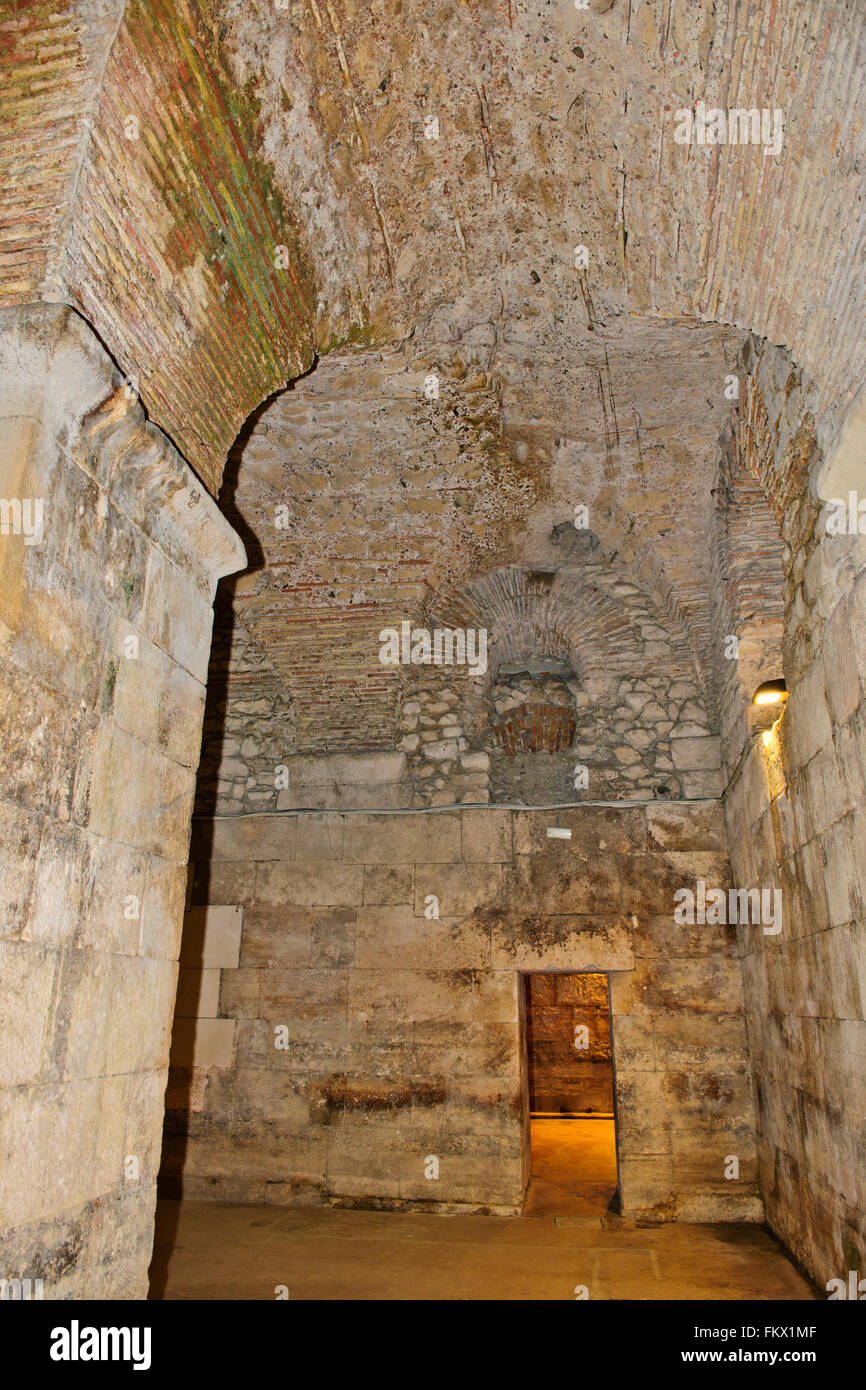 Split,Medieval Architecture,Diocletian's Roman Palace with Imperial ...