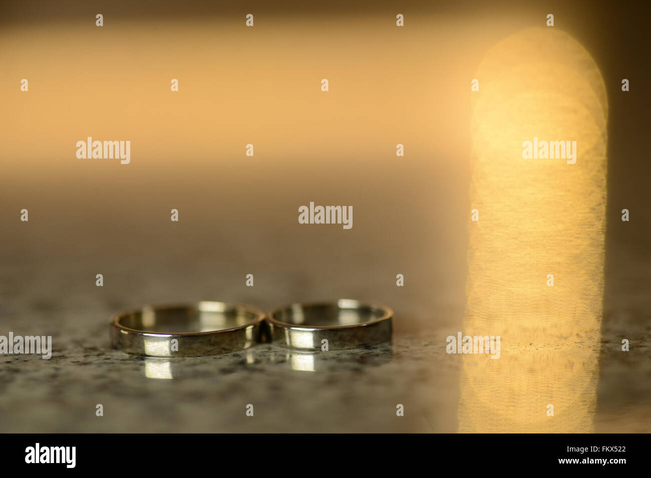 Bokeh rings hi-res stock photography and images - Alamy