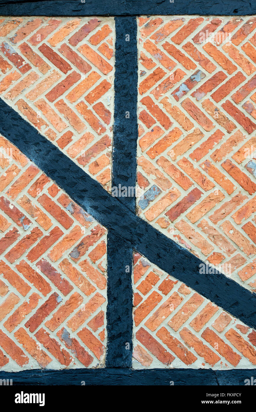 Timber frame wall construction hi-res stock photography and images - Alamy