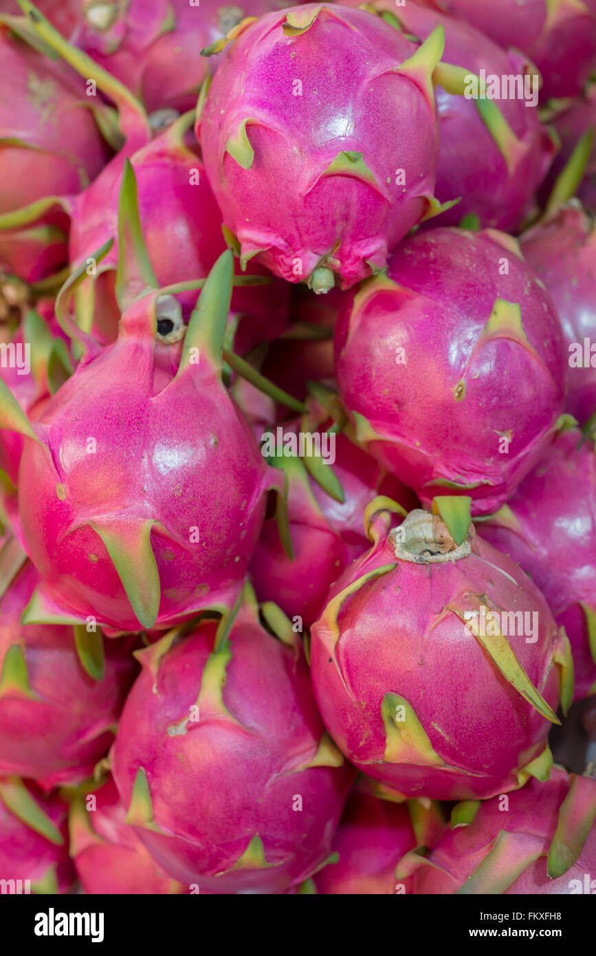 Dragon fruit fruit hi-res stock photography and images - Alamy