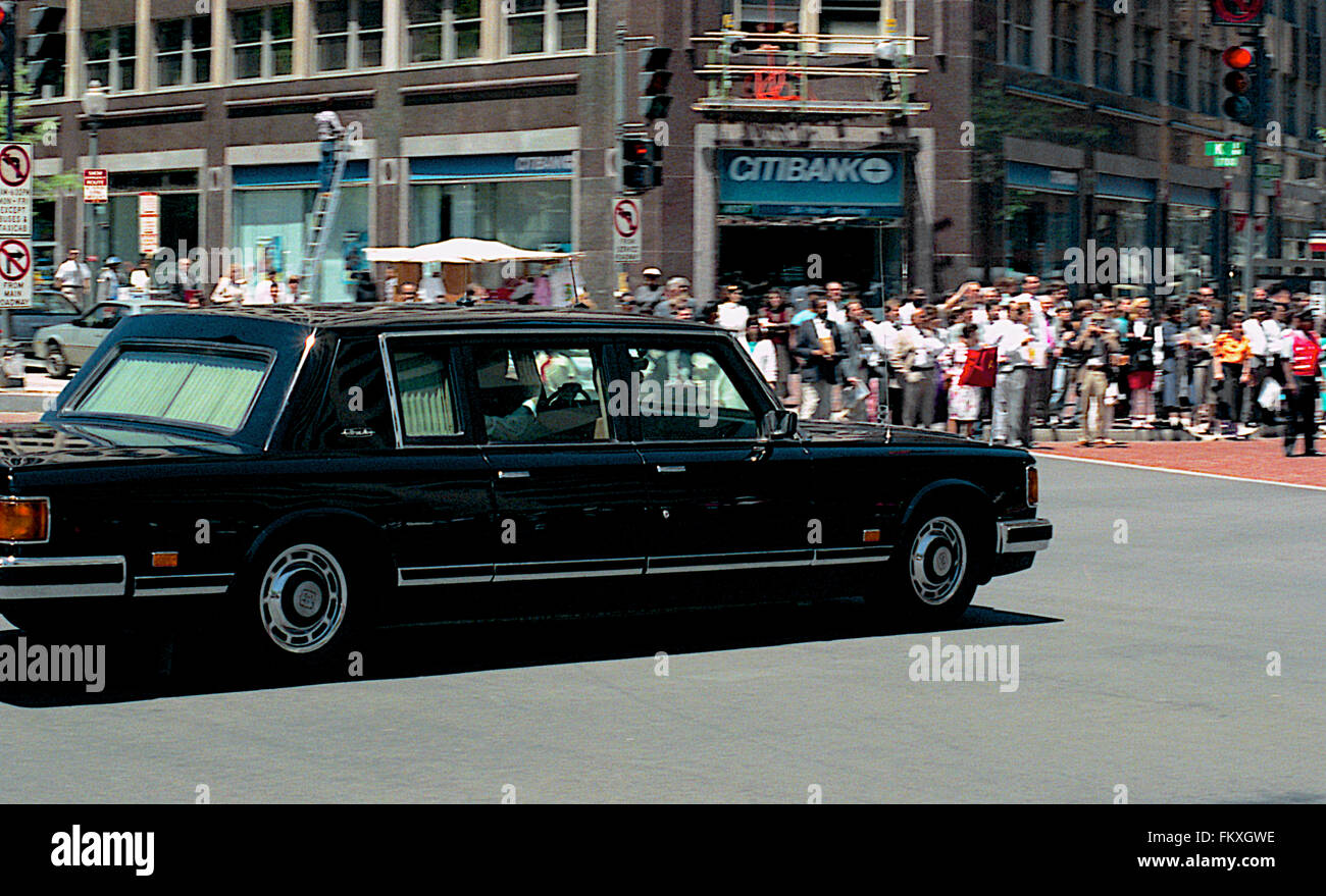 President limousine hi-res stock photography and images - Alamy