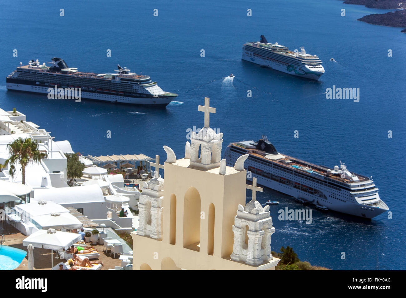 Santorini cruise ships, Greek Islands, Cyclades, Greece Stock Photo - Alamy