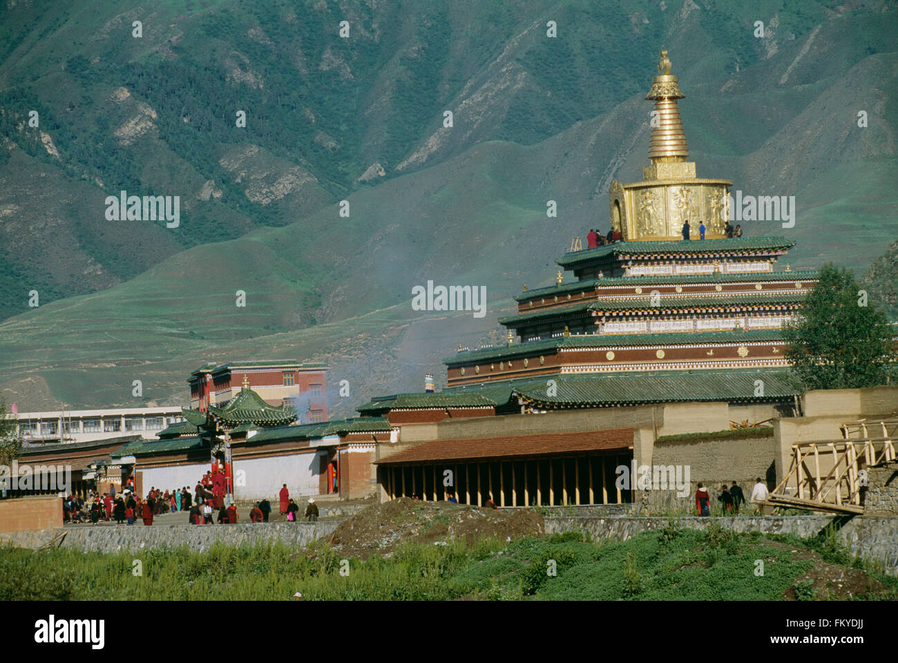 Xiahe village hi-res stock photography and images - Alamy
