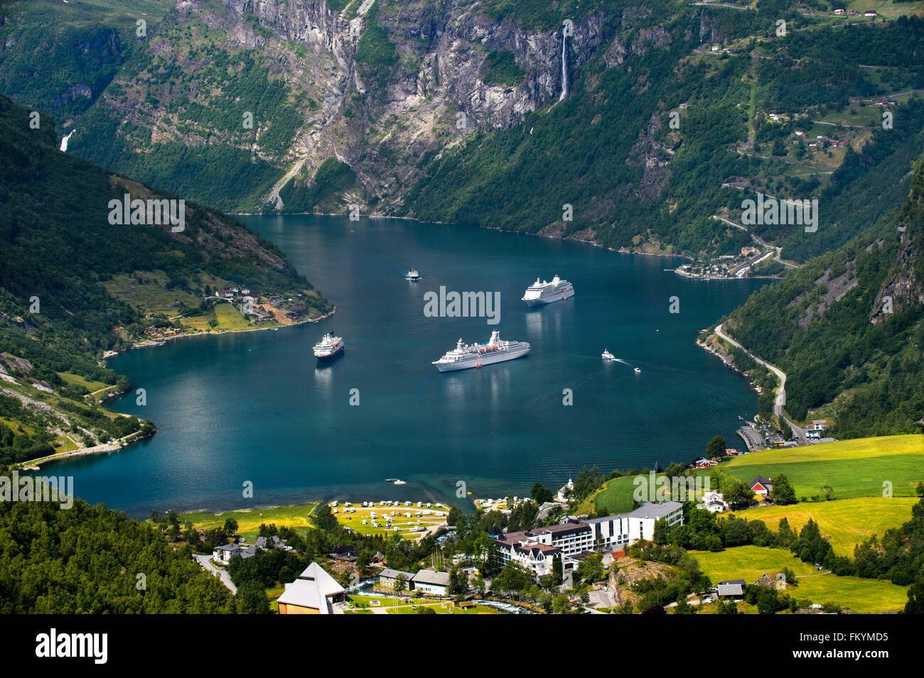 View from the Flydalsjuvet lookout on three cruise ships in the ...