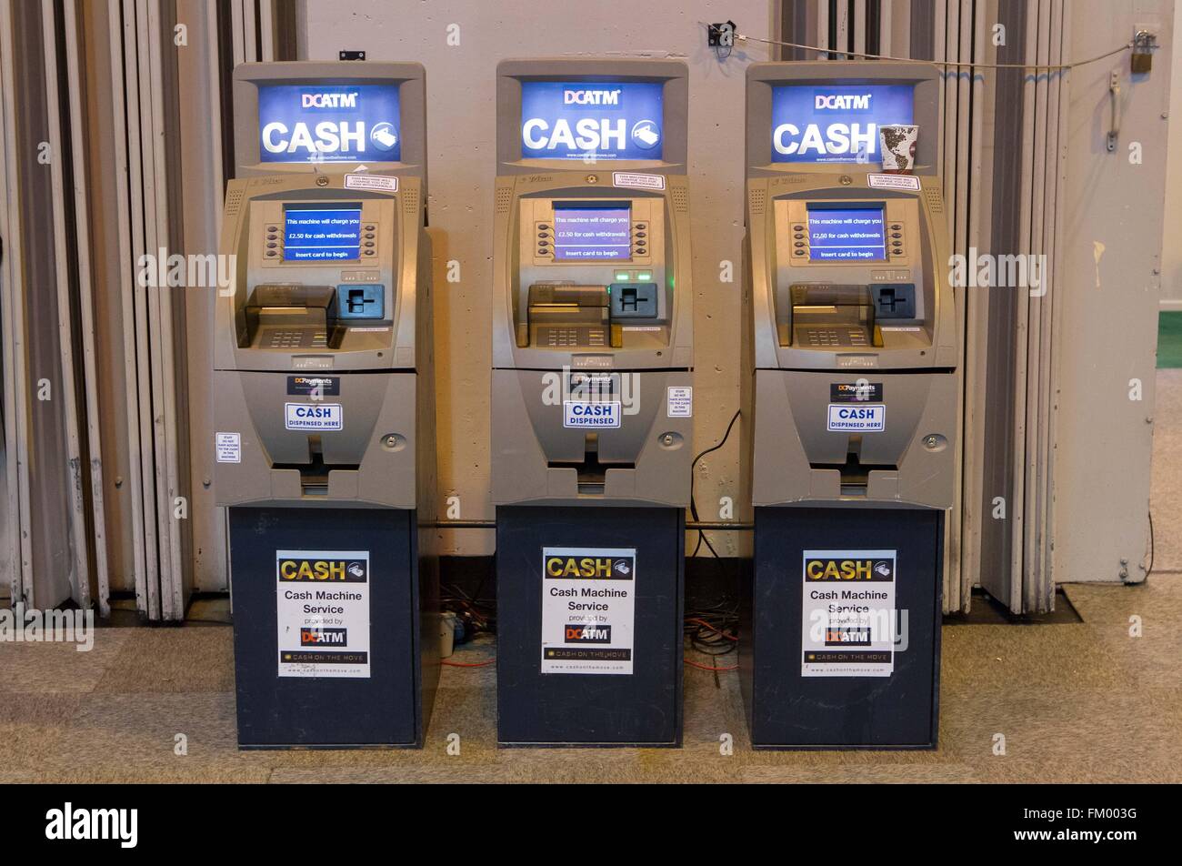 Atm cash machines hi-res stock photography and images - Alamy