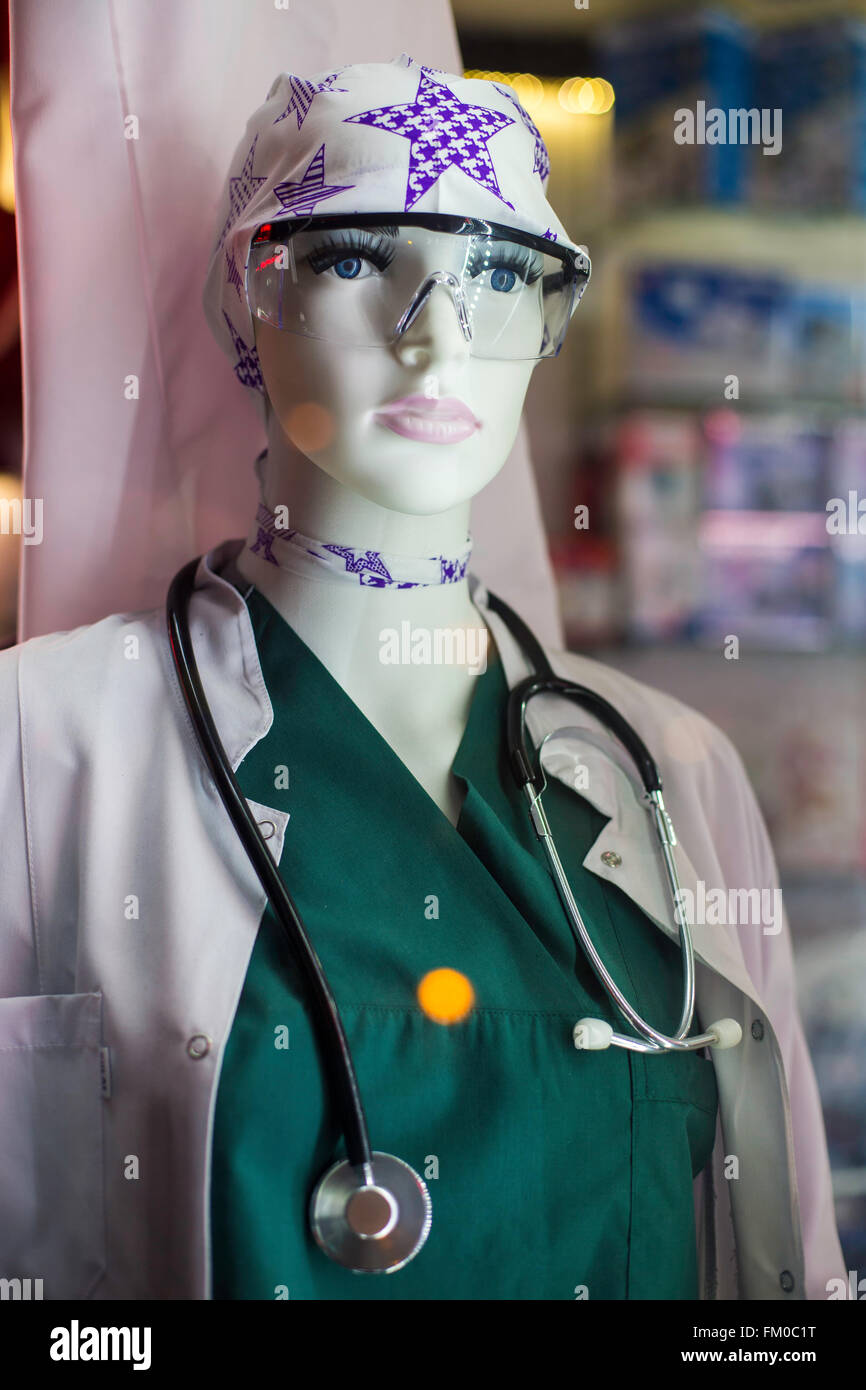 Medical plastic dummy hi-res stock photography and images - Alamy
