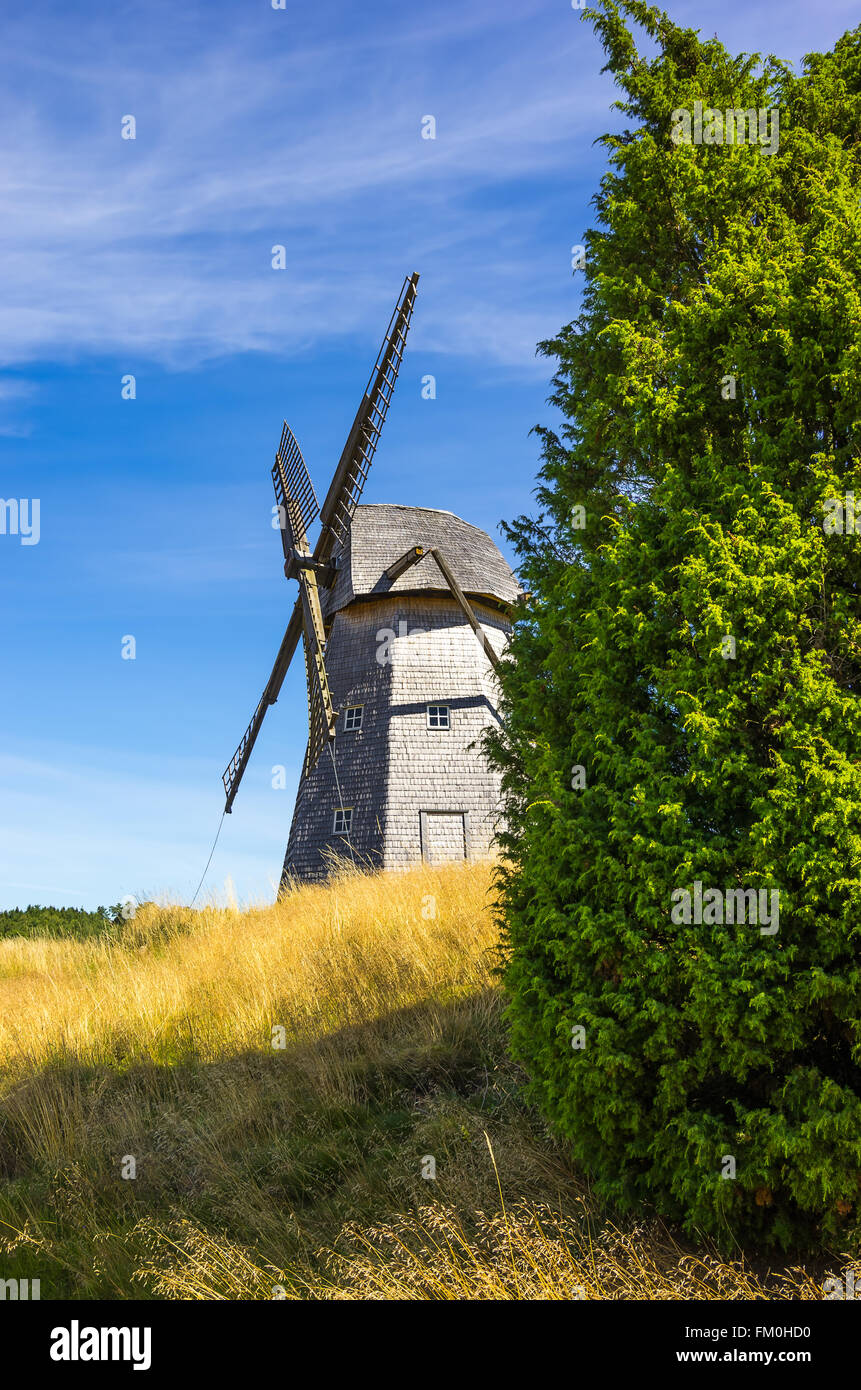 Smock historical hi-res stock photography and images - Alamy