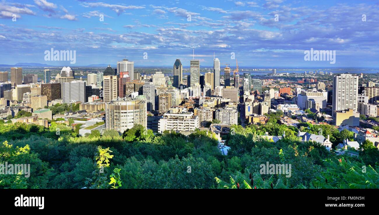 Scenic panorama of the city of Montreal in Quebec from the Chalet du ...