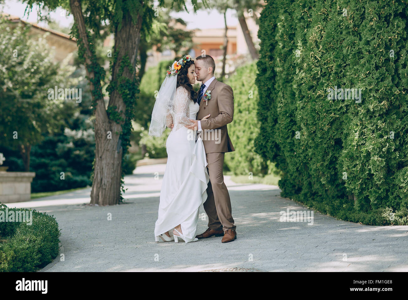 sunny wedding day Stock Photo - Alamy