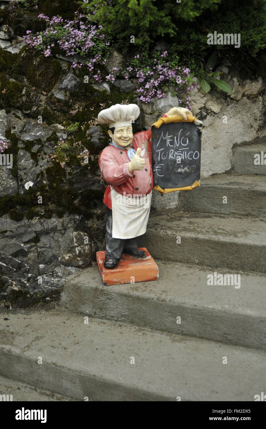 Chef statue hi-res stock photography and images - Alamy