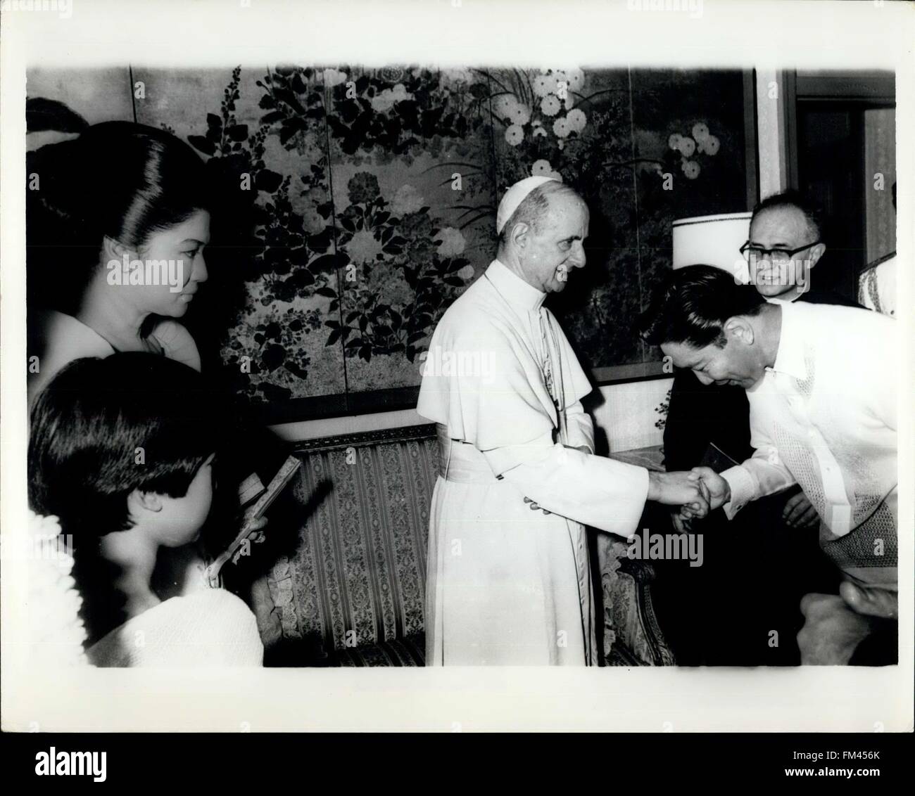 Mrs pope hi-res stock photography and images - Alamy