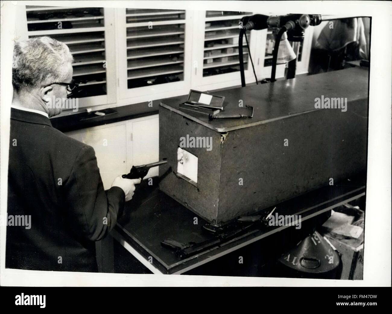 38 revolver hi-res stock photography and images - Alamy