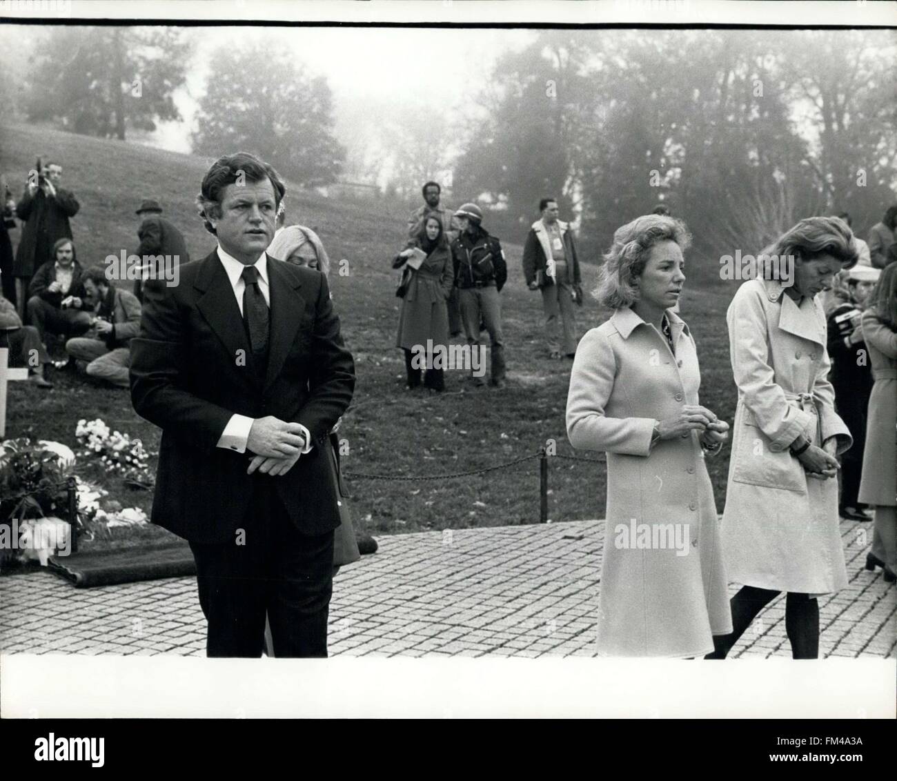 1970 - Ted Kennedy visits President John Kennedy's Grave in Arlington ...