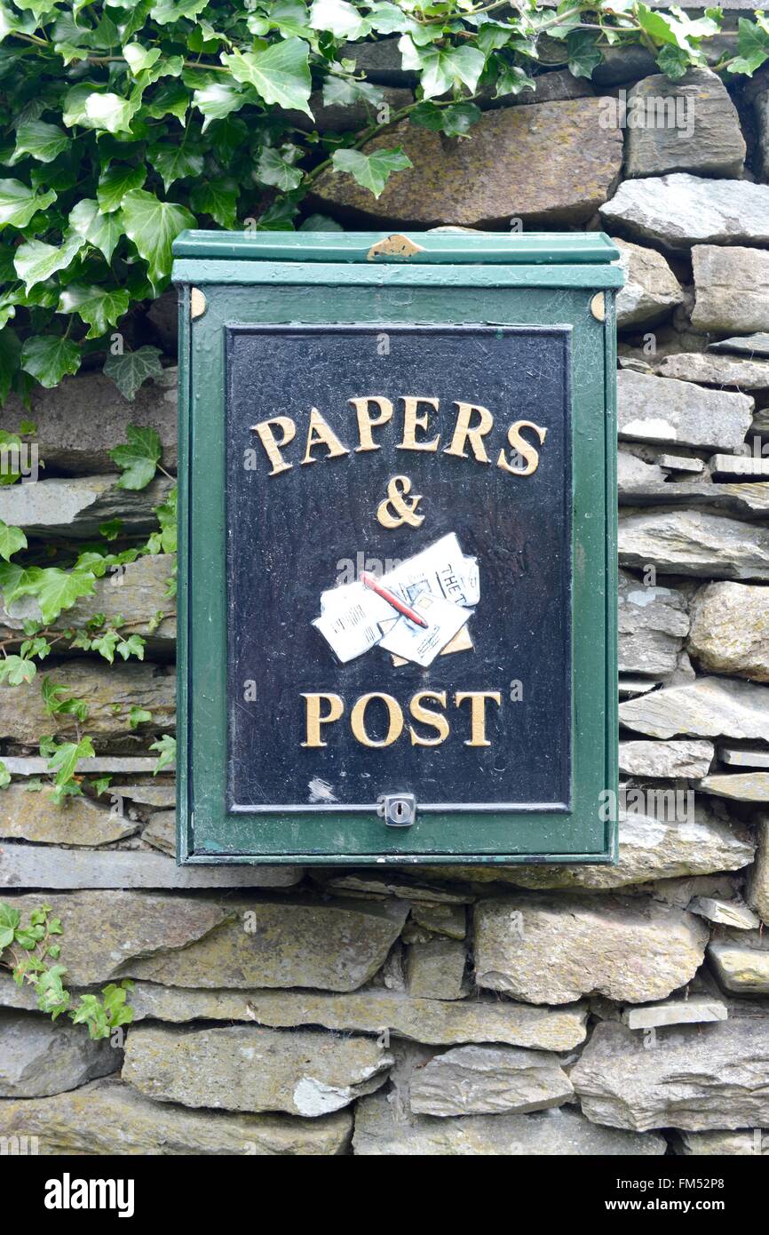 Papers and Post Stock Photo - Alamy