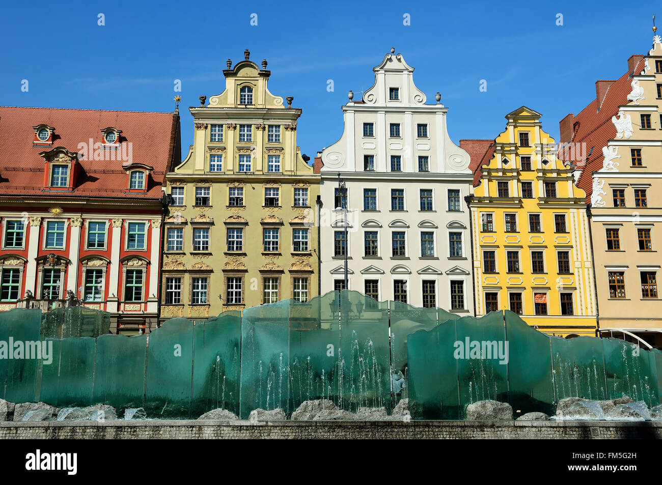 Facades of colorful buildings on the old square in Wroclaw, Poland ...