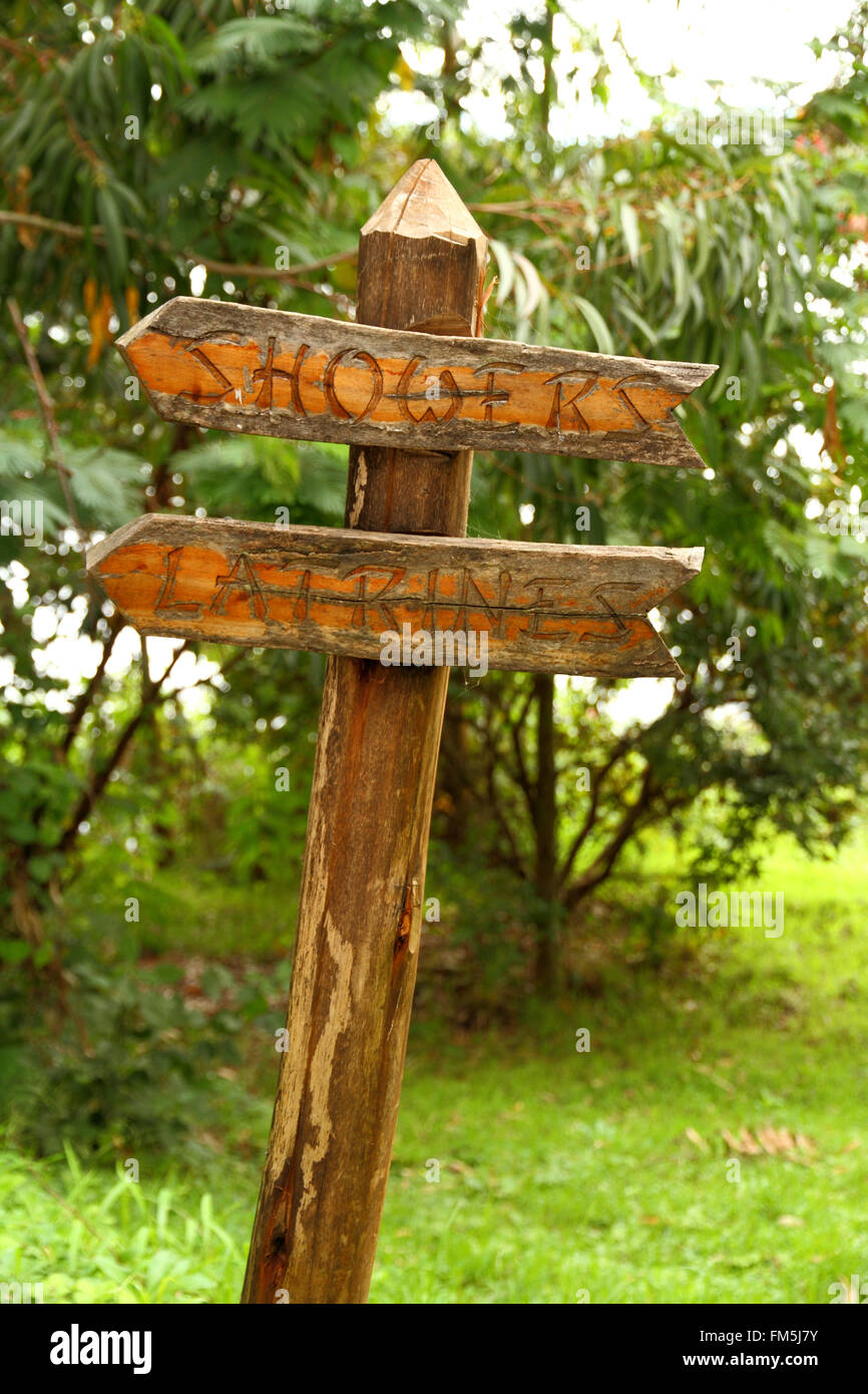 Lost and found sign hi-res stock photography and images - Alamy