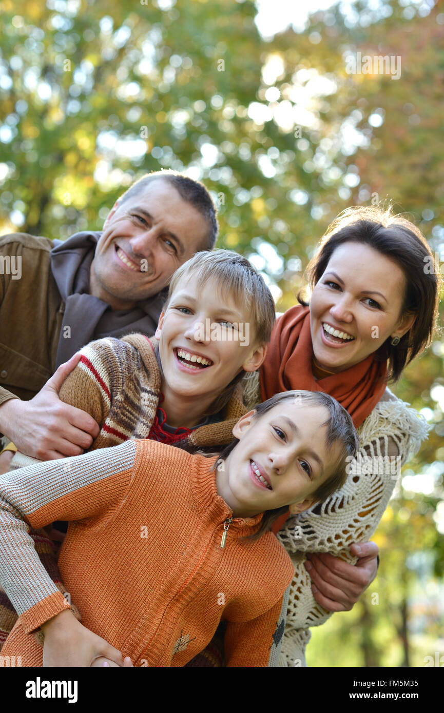 Happy smiling family Stock Photo - Alamy