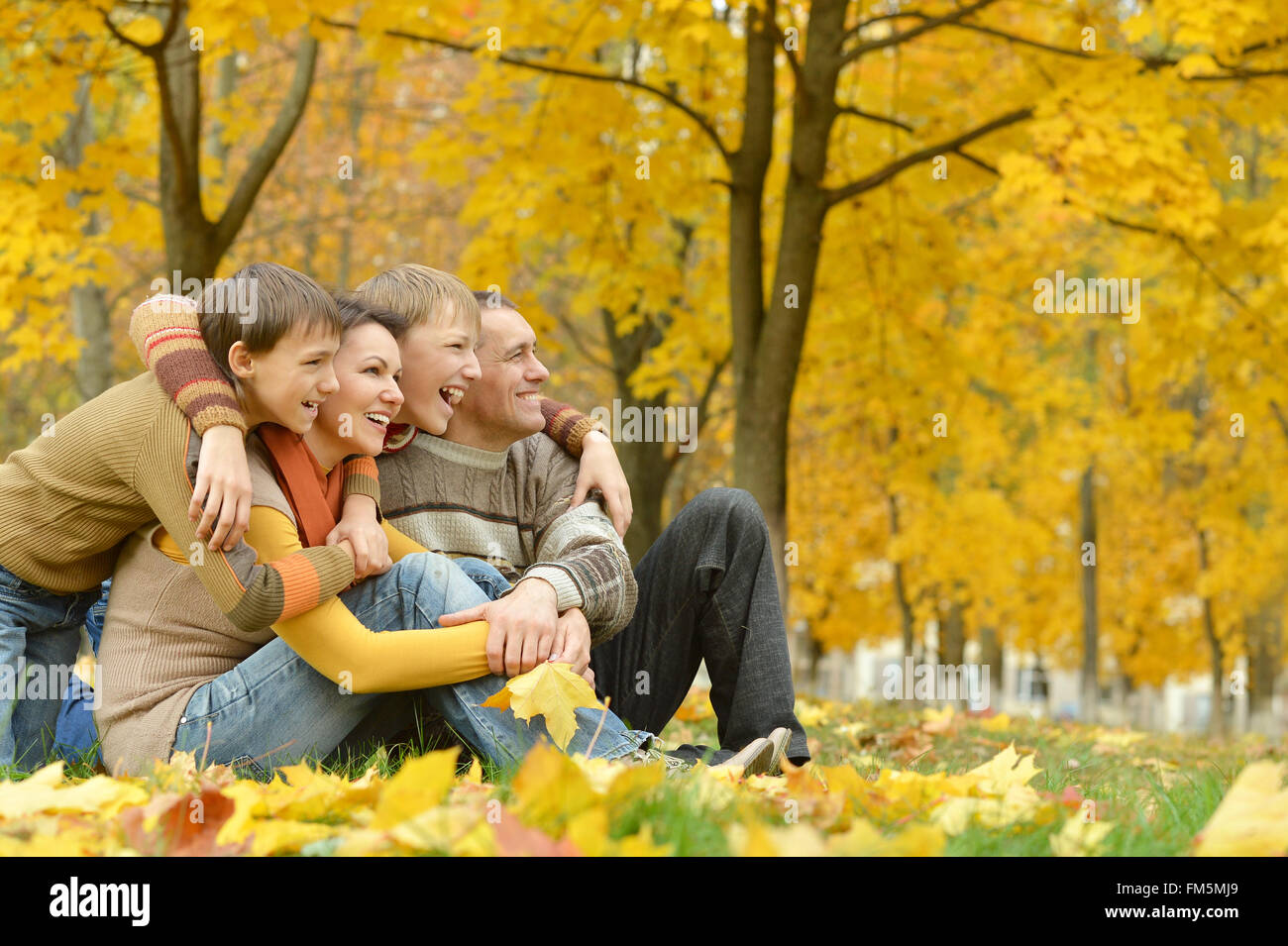 family of four people Stock Photo - Alamy