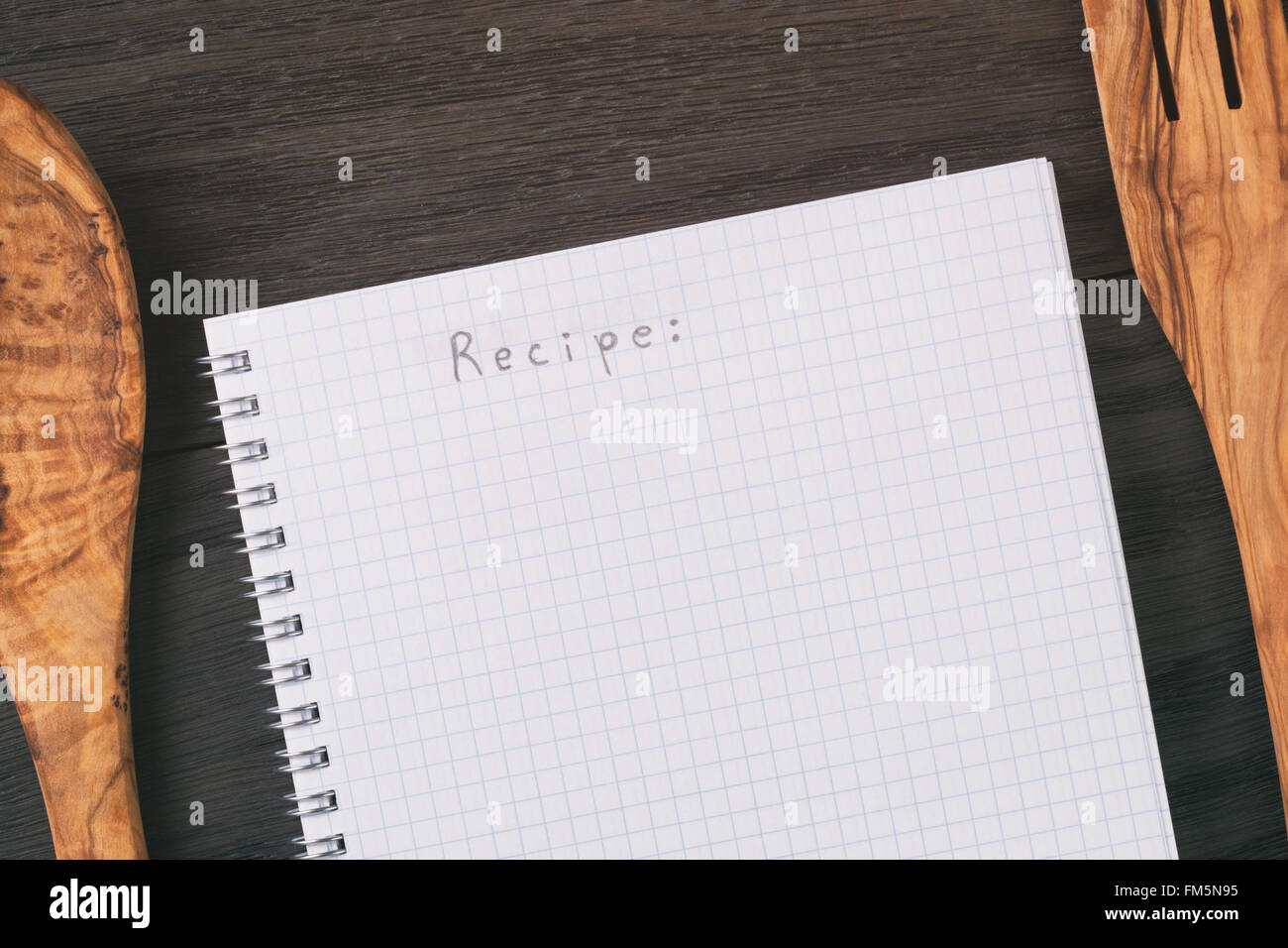 simple blank notepad with word recipe on rustic wood table Stock Photo ...