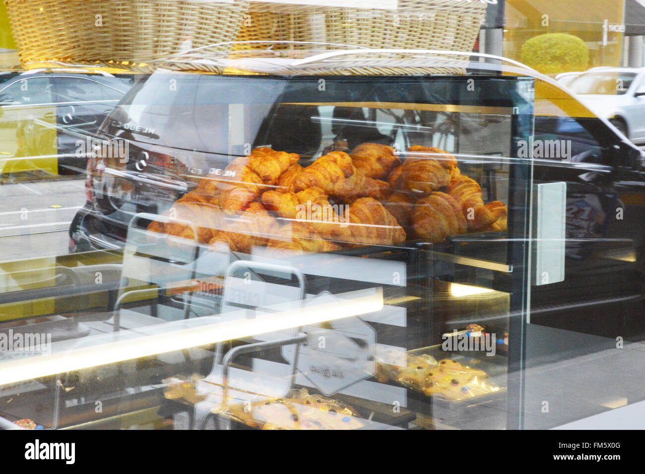 Croissants in shop window, Melbourne Stock Photo - Alamy