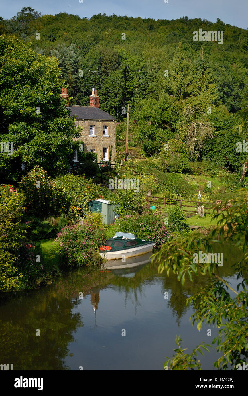 River Derwent, Kirkham, North Yorkshire Stock Photo - Alamy