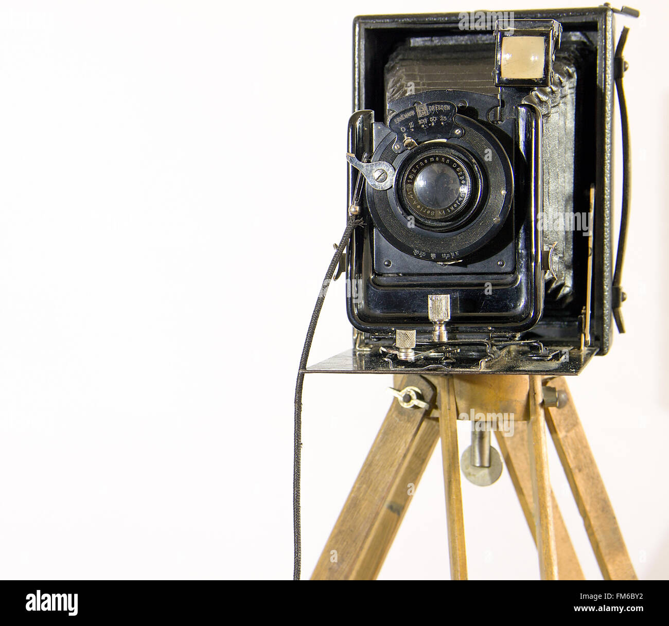 The Ernemann HEAG I folding plate (9x12cm) camera from 1912 Stock Photo ...