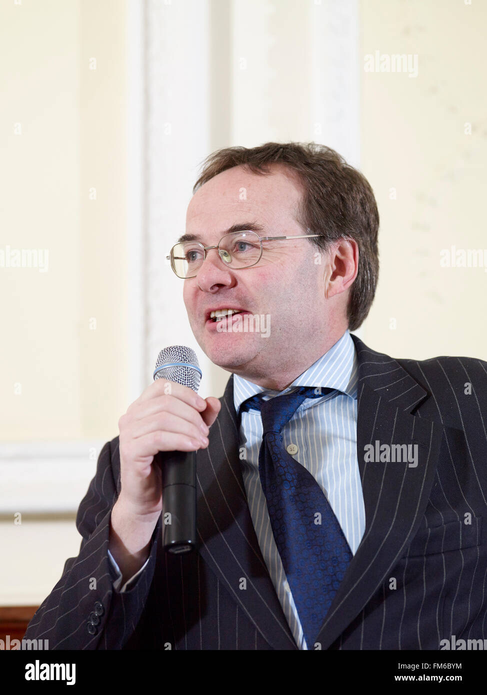 Quentin Letts at the Oldie Literary Lunch 08/03/16 Stock Photo - Alamy