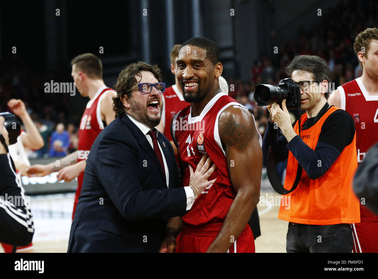 Bamberg, Germany. 10th Mar, 2016. Head coach Andrea Trinchieri (Brose ...
