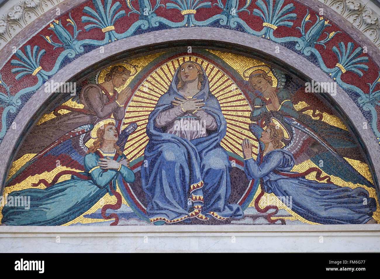 Modena dome hi-res stock photography and images - Alamy