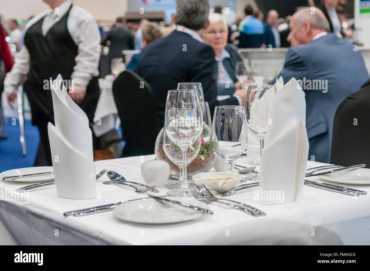 Table setting at a conference venue restaurant Stock Photo - Alamy